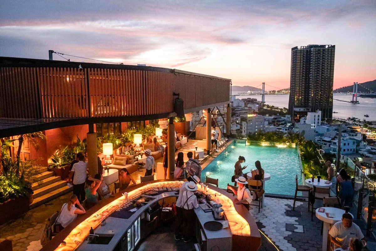 The 8 Best Rooftop Bars in Da Nang for a Drink